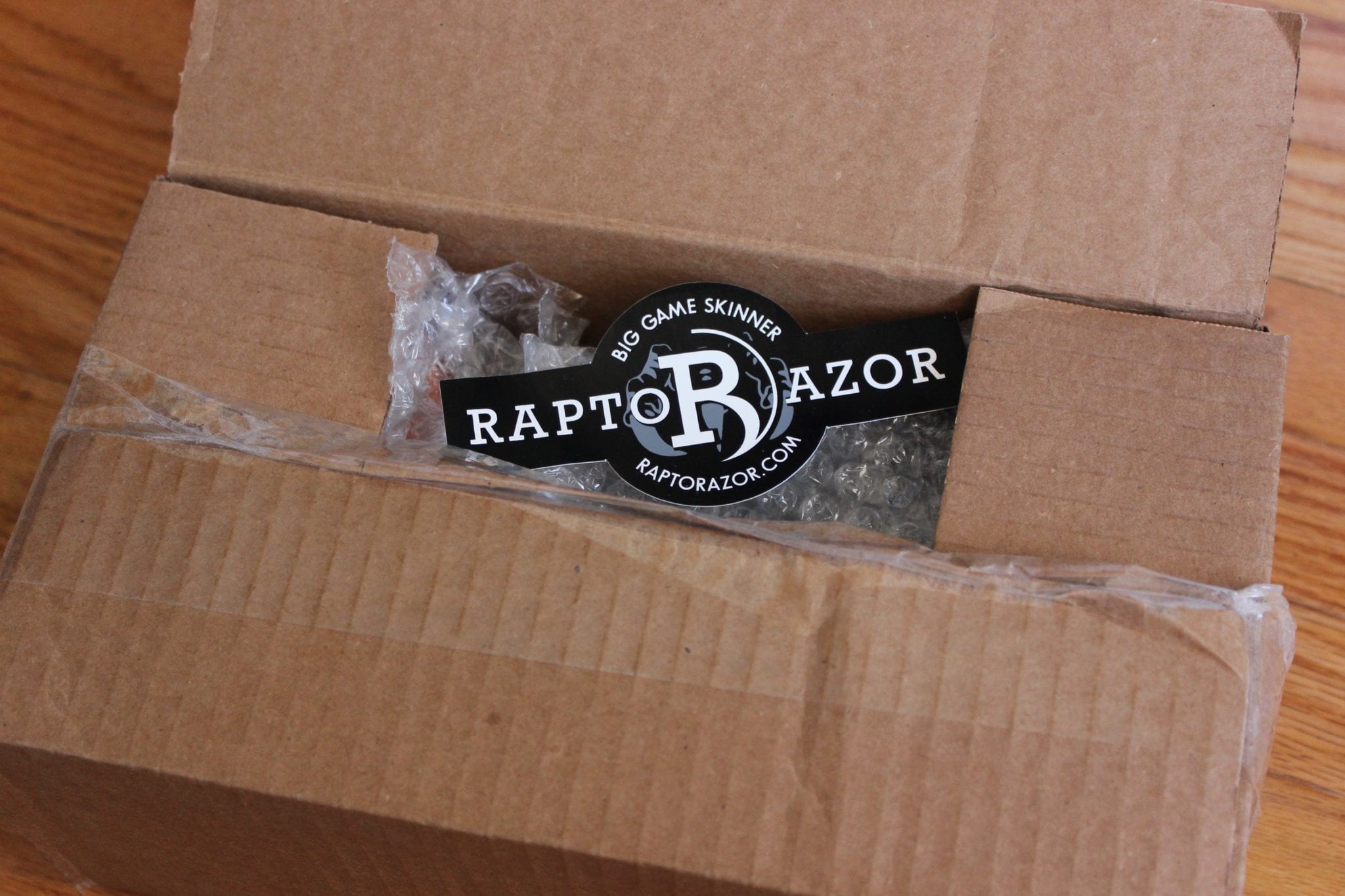 RaptoRazor Big Game Skinner and MAKO Knife In-Depth Review | Bowhunting.com