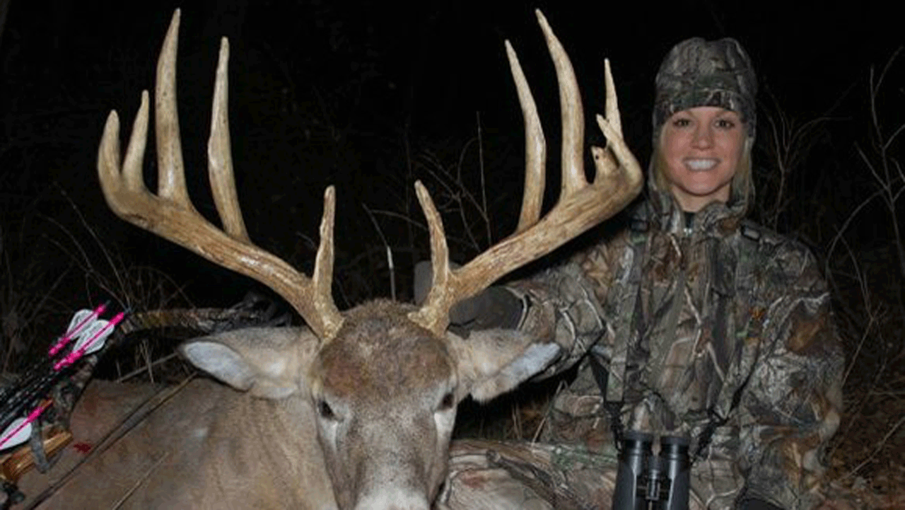 Deadliest Bowhunting Women on Outdoor TV | Bowhunting.com