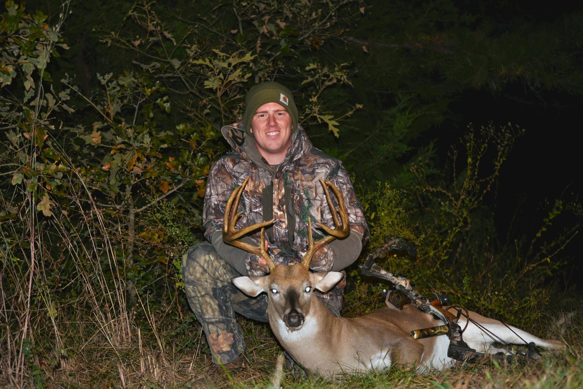 Whitetail in East Texas by Clint Johnson | Bowhunting.com