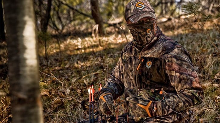Hunt Cool, Quiet, and Dry During the Early Season | Bowhunting.com