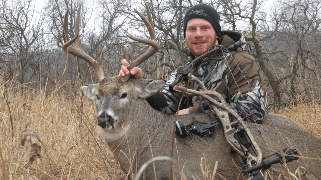 How to Hunt Rutting Bucks in Funnels
