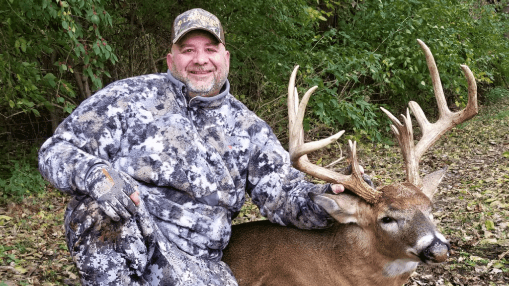 One Buck, Shot By Two Hunters, Who Gets the Deer? | Bowhunting.com