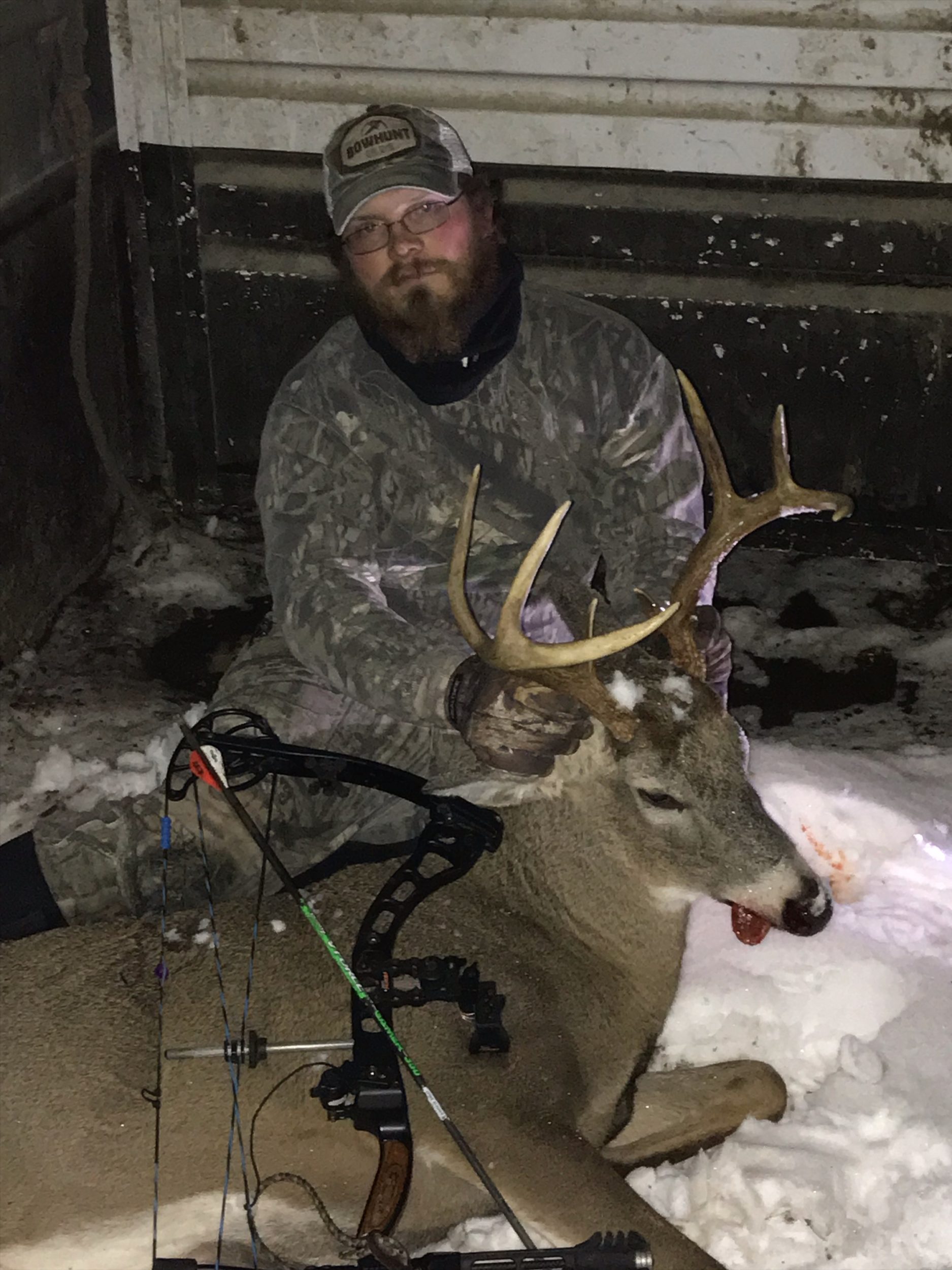105 - Whitetail buck in Iowa by Andrew Joseph Smith | Bowhunting.com