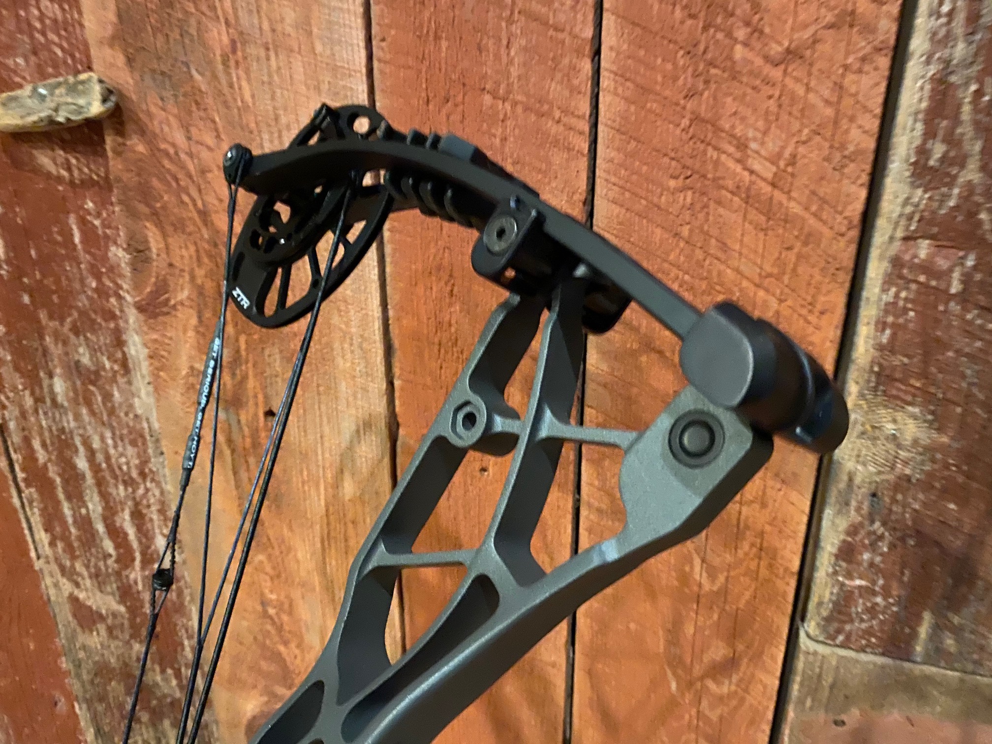 2020 Hoyt Axius Bow Review