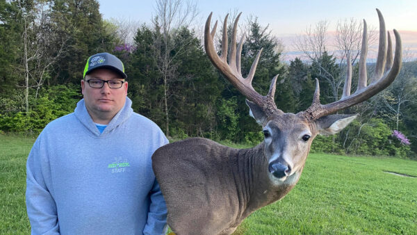 Big Buck Profile: Giant Hill Country Kentucky Typical