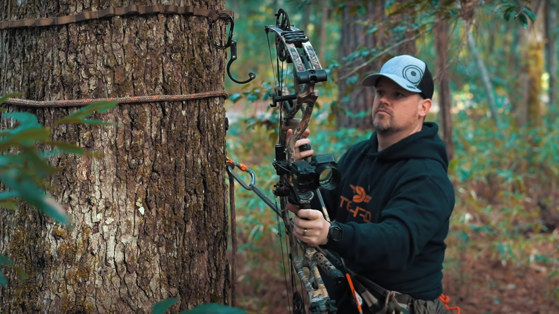 4 Things Every Saddle Hunter Needs in Their Pack