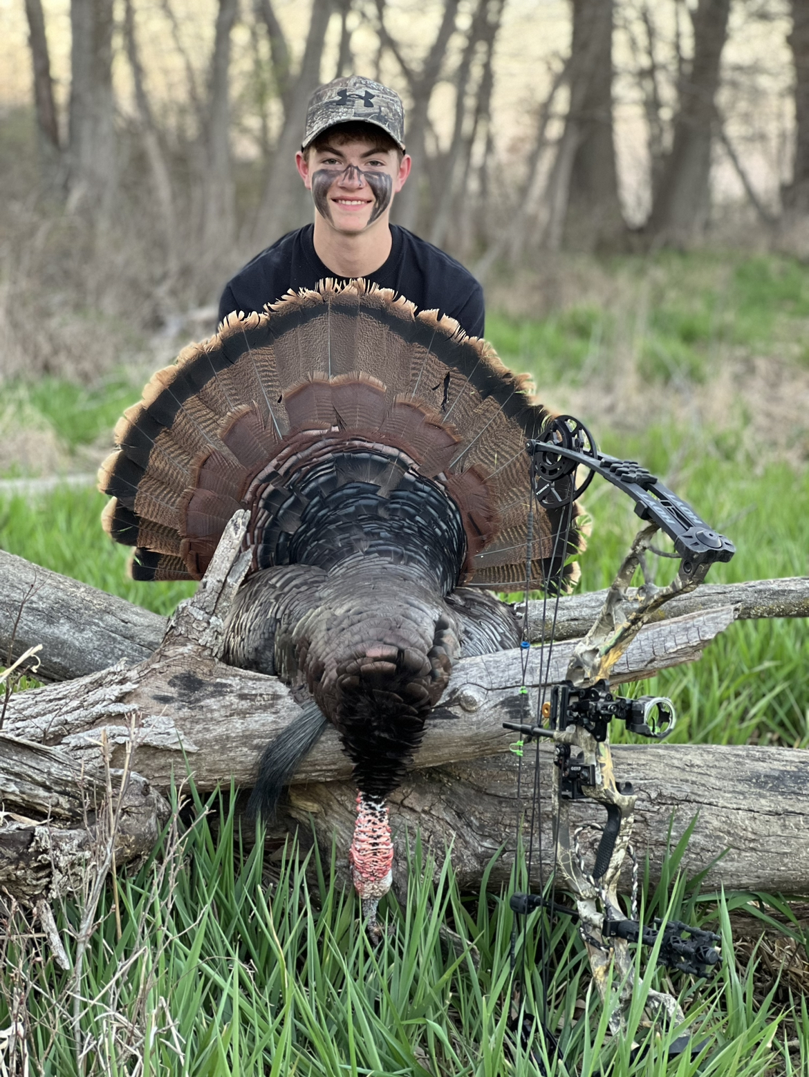 Fan Trophy Photos | Bowhunting.com