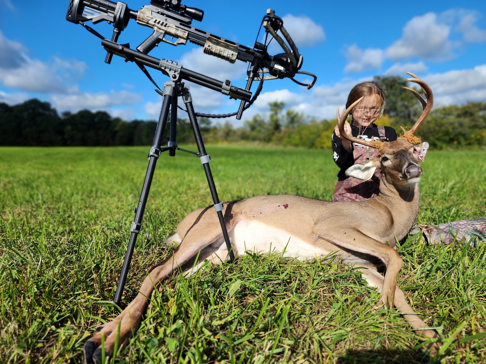 Whitetail buck in Ohio by Maggie Peterson | Bowhunting.com