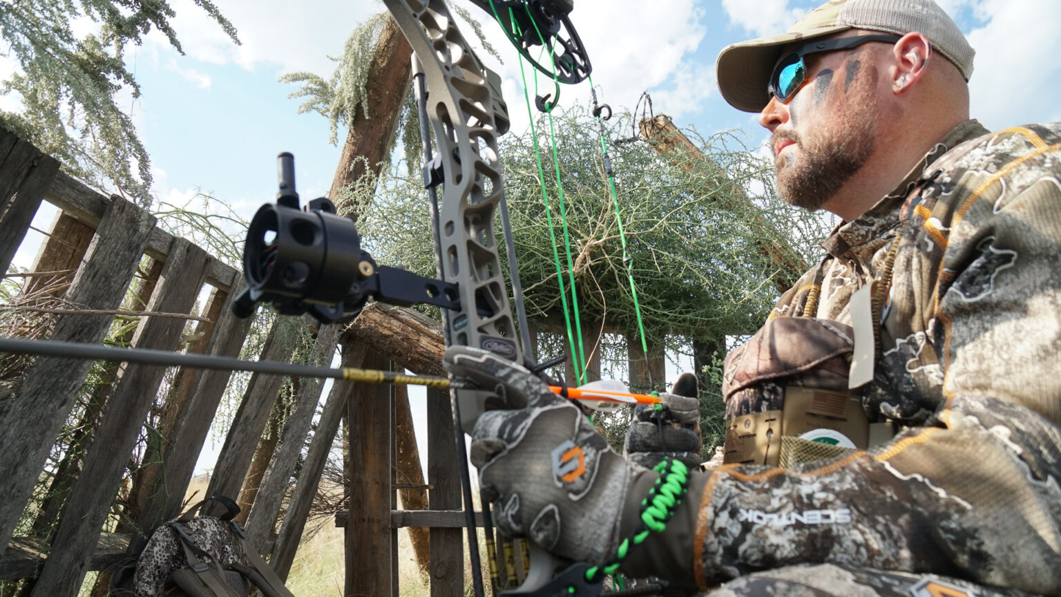 Best Gear For Hot Weather Hunting