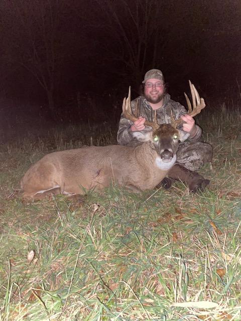 Fan Trophy Photos | Bowhunting.com