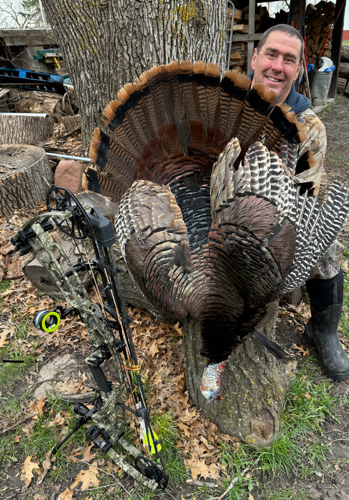 Fan Trophy Photos | Bowhunting.com