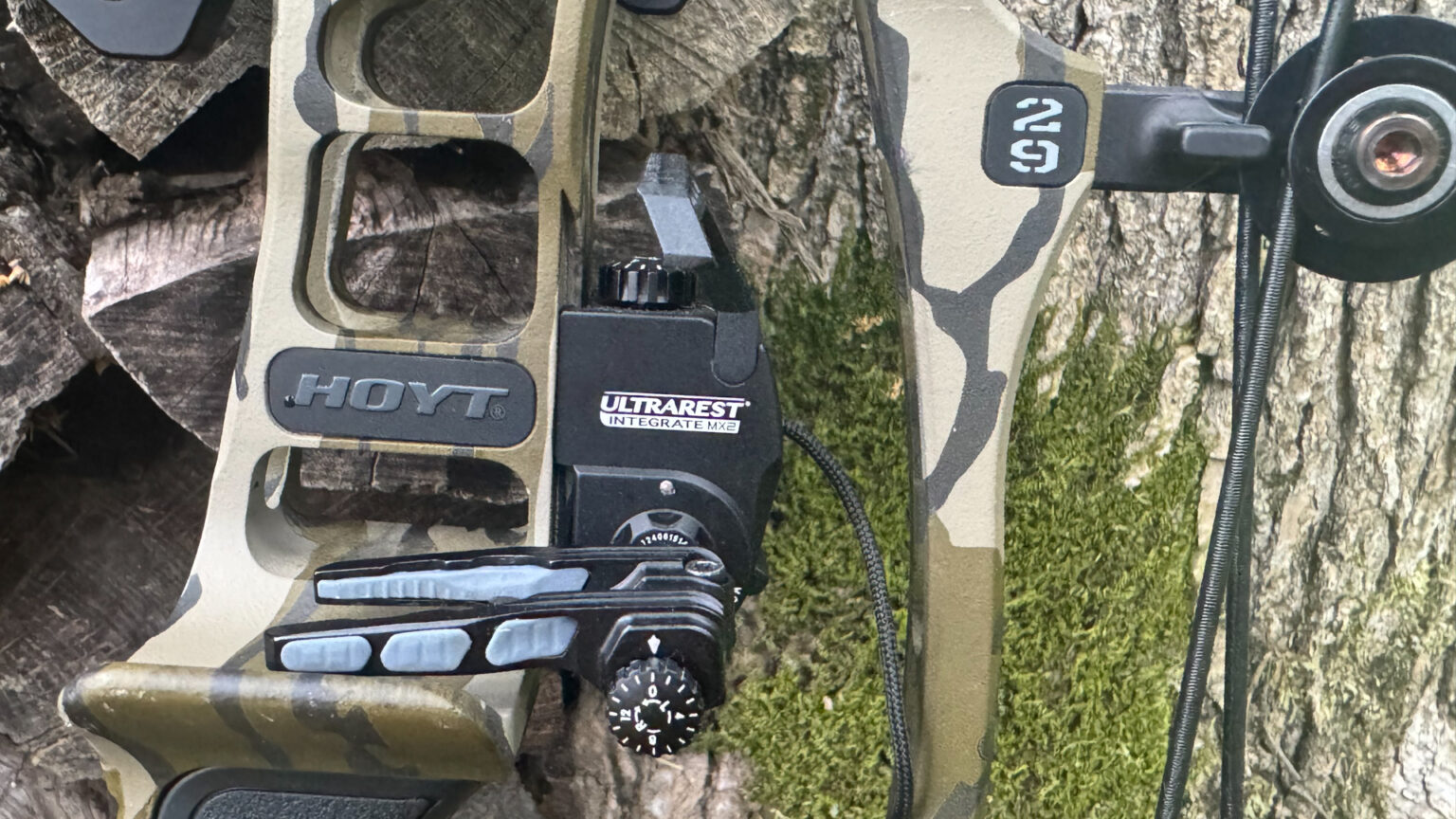 Hoyt AX-2 Bow Review
