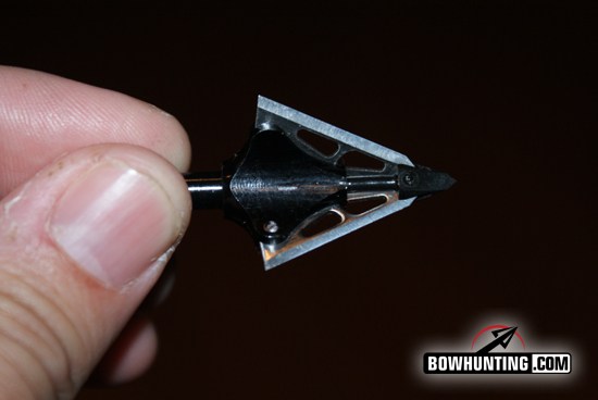 Gear Review- NAP Apache Arrow Rest, QuikFletch, and Bloodrunner Broadhead